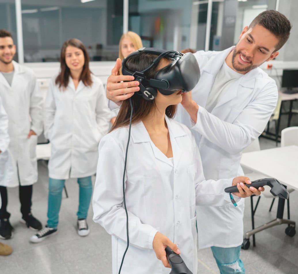 VR STEM Mastery: Enhancing Science Teaching with Virtual Reality